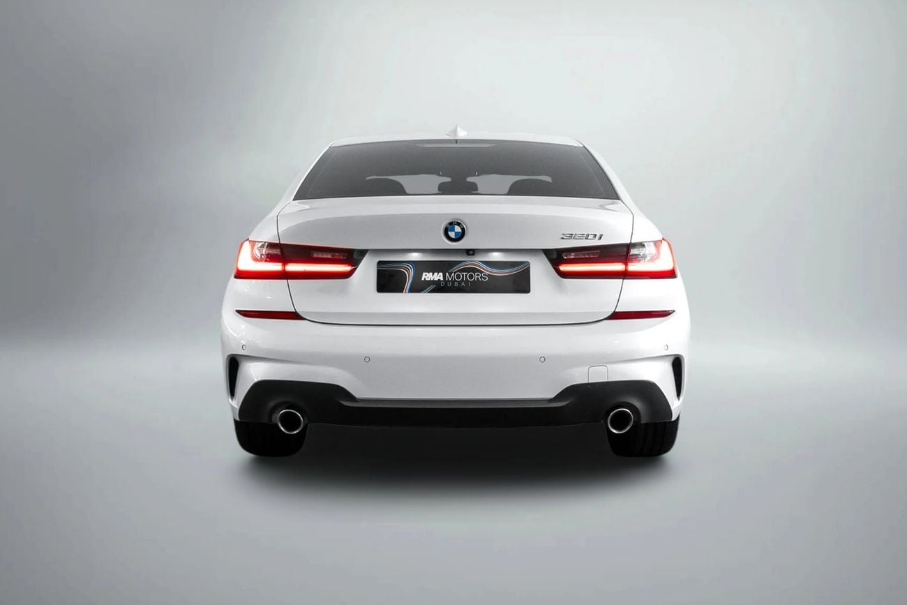Used BMW 320i M Sport 2020 for sale in Dubai - 785313