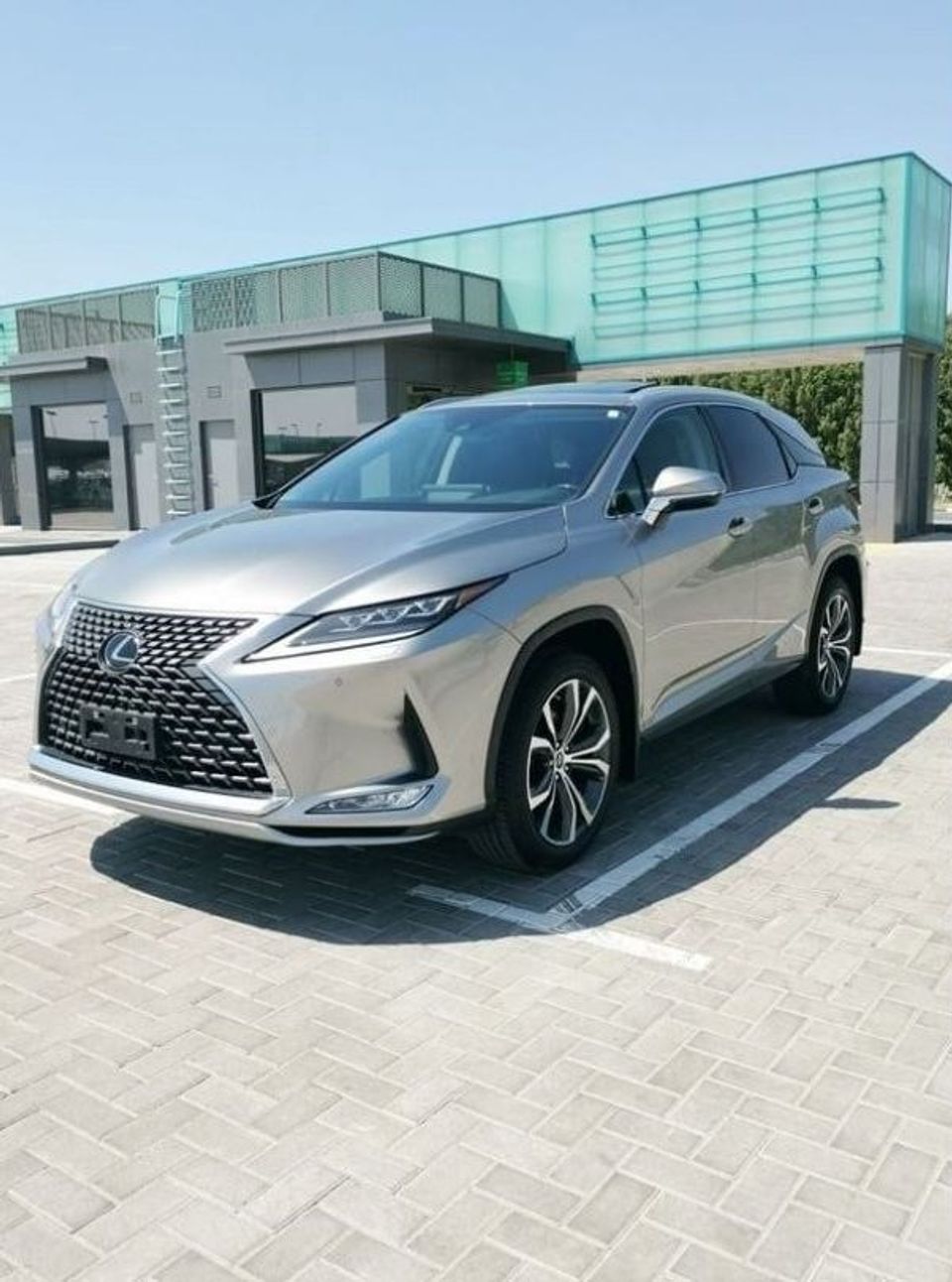 Used Lexus RX350 - 2022- Gold 2022 for sale in Sharjah - 618239