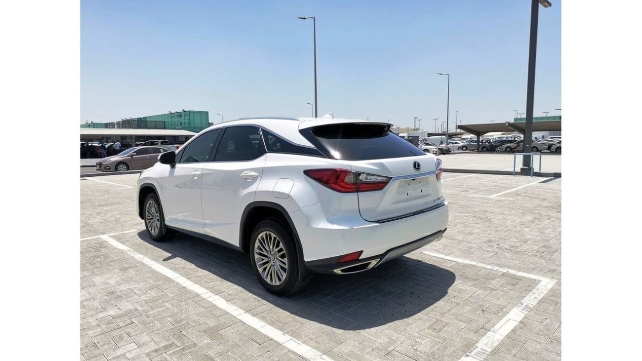 Used Lexus RX350 - 2022 - White 2022 for sale in Sharjah - 742816