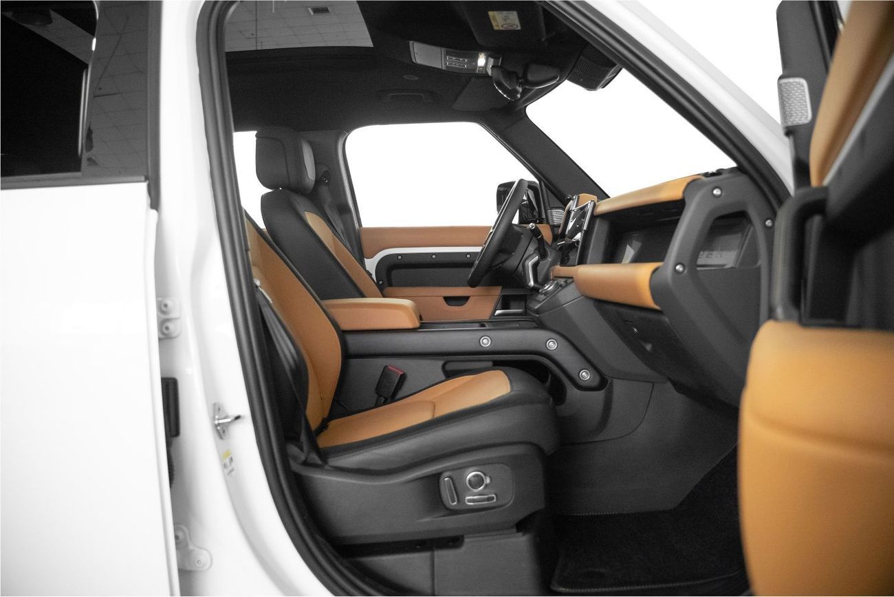 Used Land Rover Defender 130 SE P400 X Dynamic (7 Seater) 2023 for sale ...