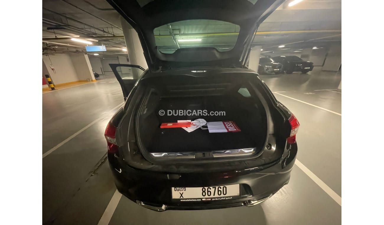 Used Citroen DS5 2018 for sale in Dubai - 623566
