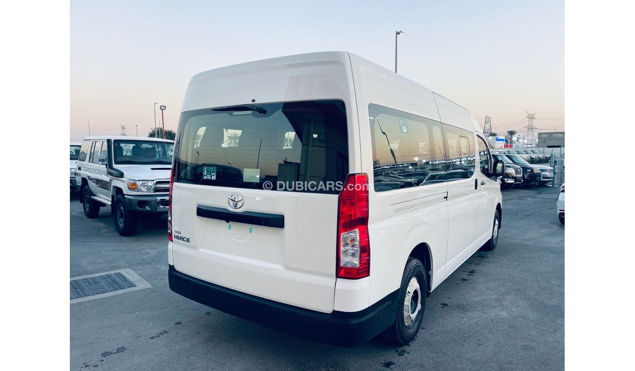 New Toyota Hiace 3.5L V6 High Roof Petrol Auutomatic Mid Option 2025 ...