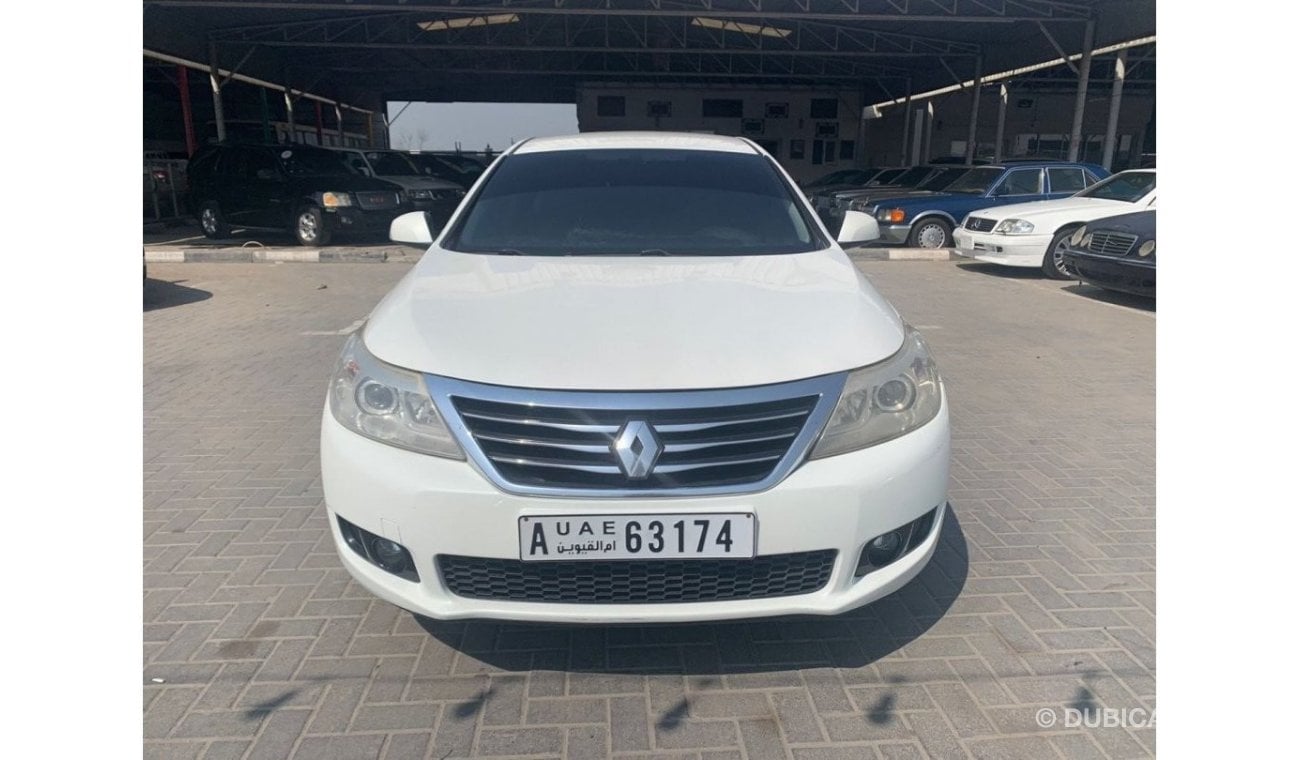 Used Renault Safrane 2012 for sale in Dubai - 554235