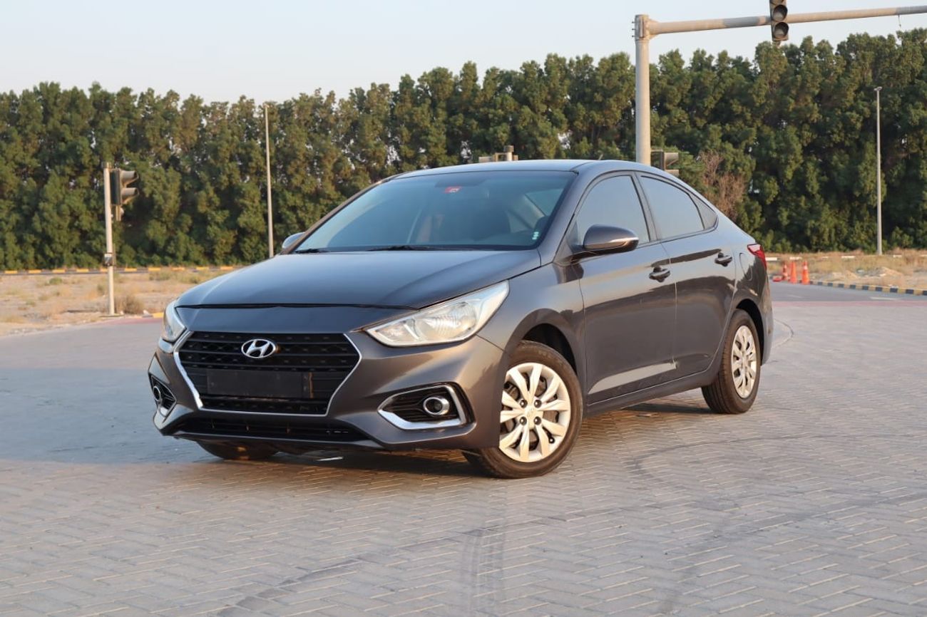 Used Hyundai Accent Base 1.6L (123 HP) 2020 for sale in Sharjah - 795165