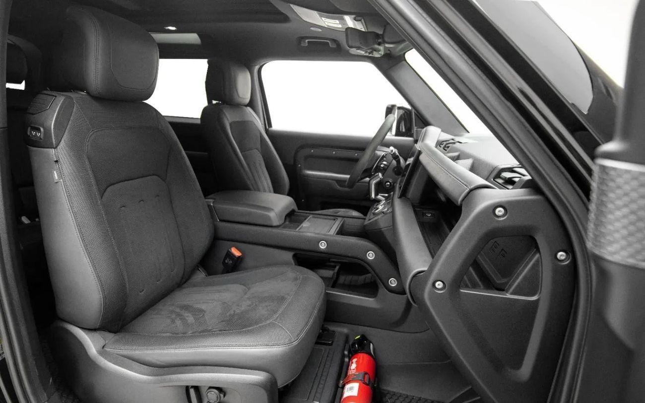 Used Land Rover Defender P525 V8 Edition - GCC Spec - With Warranty ...