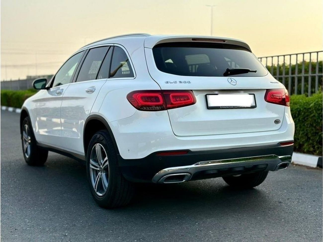 Used Mercedes-Benz GLC 300 Premium 2022 for sale in Dubai - 657830
