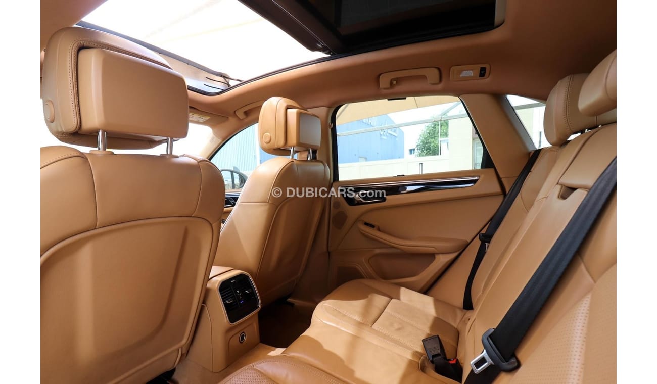 Used Porsche Macan S 95B 2015 for sale in Dubai - 625134
