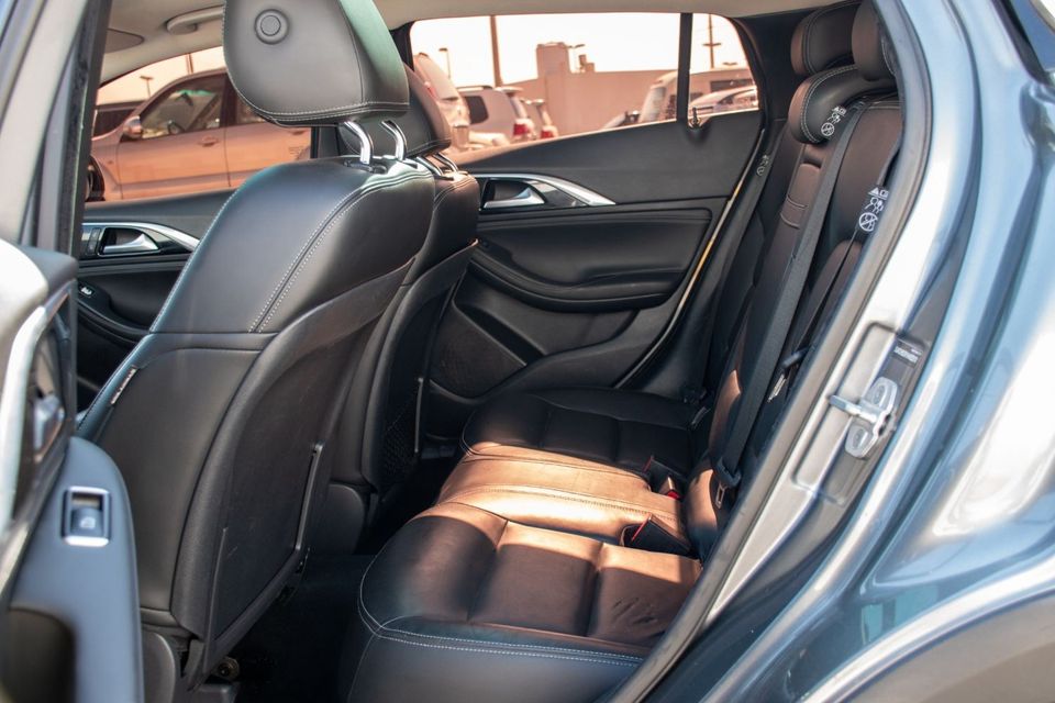 Used Infiniti QX30 2017 for sale in Sharjah - 705866