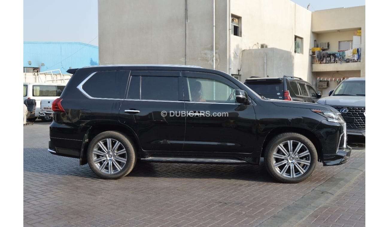 Used Lexus LX570 Full option clean car 2021 for sale in Dubai - 655144