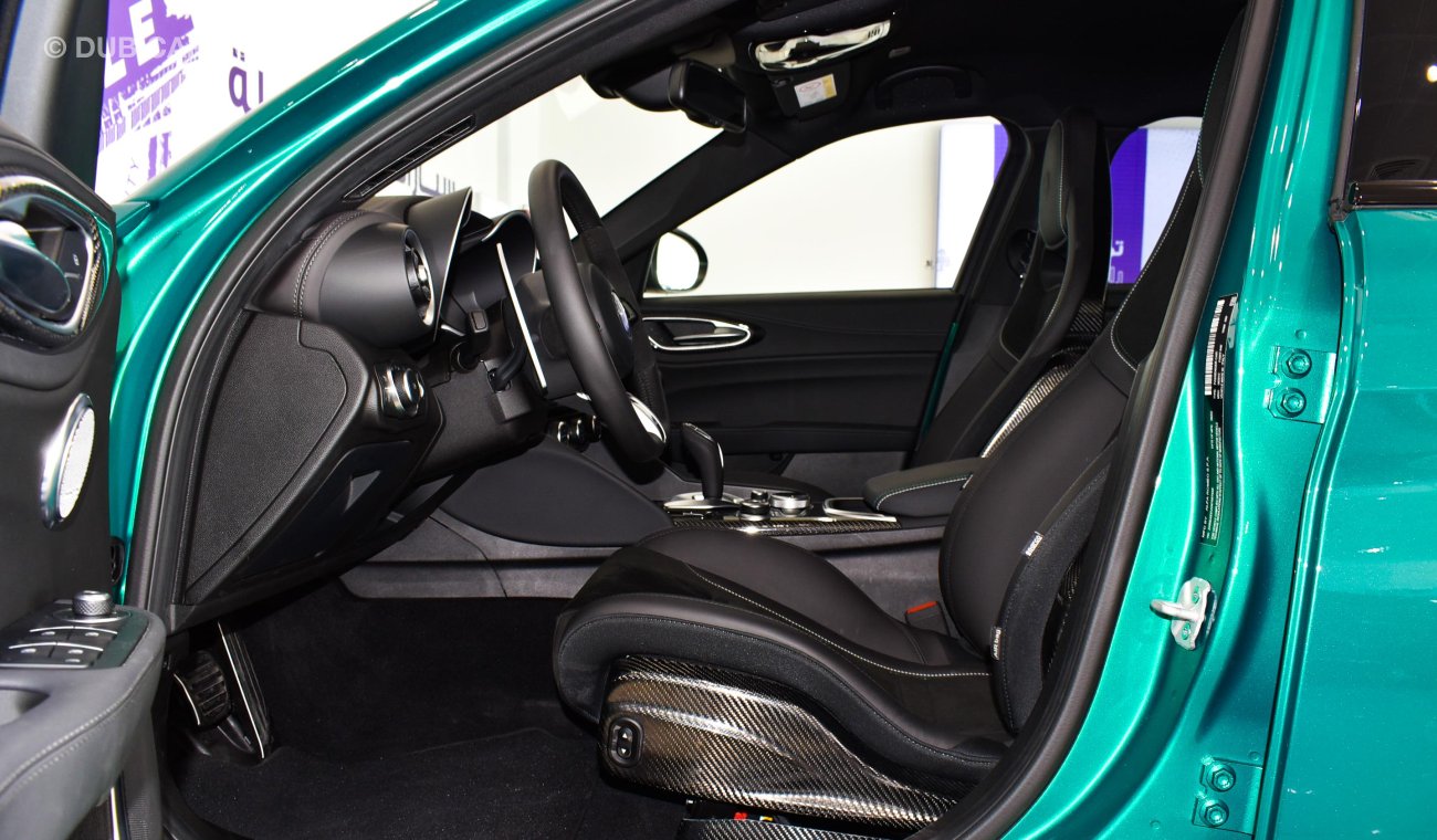 Used Alfa Romeo Giulia Quadrifoglio 2022 for sale in Dubai - 566506