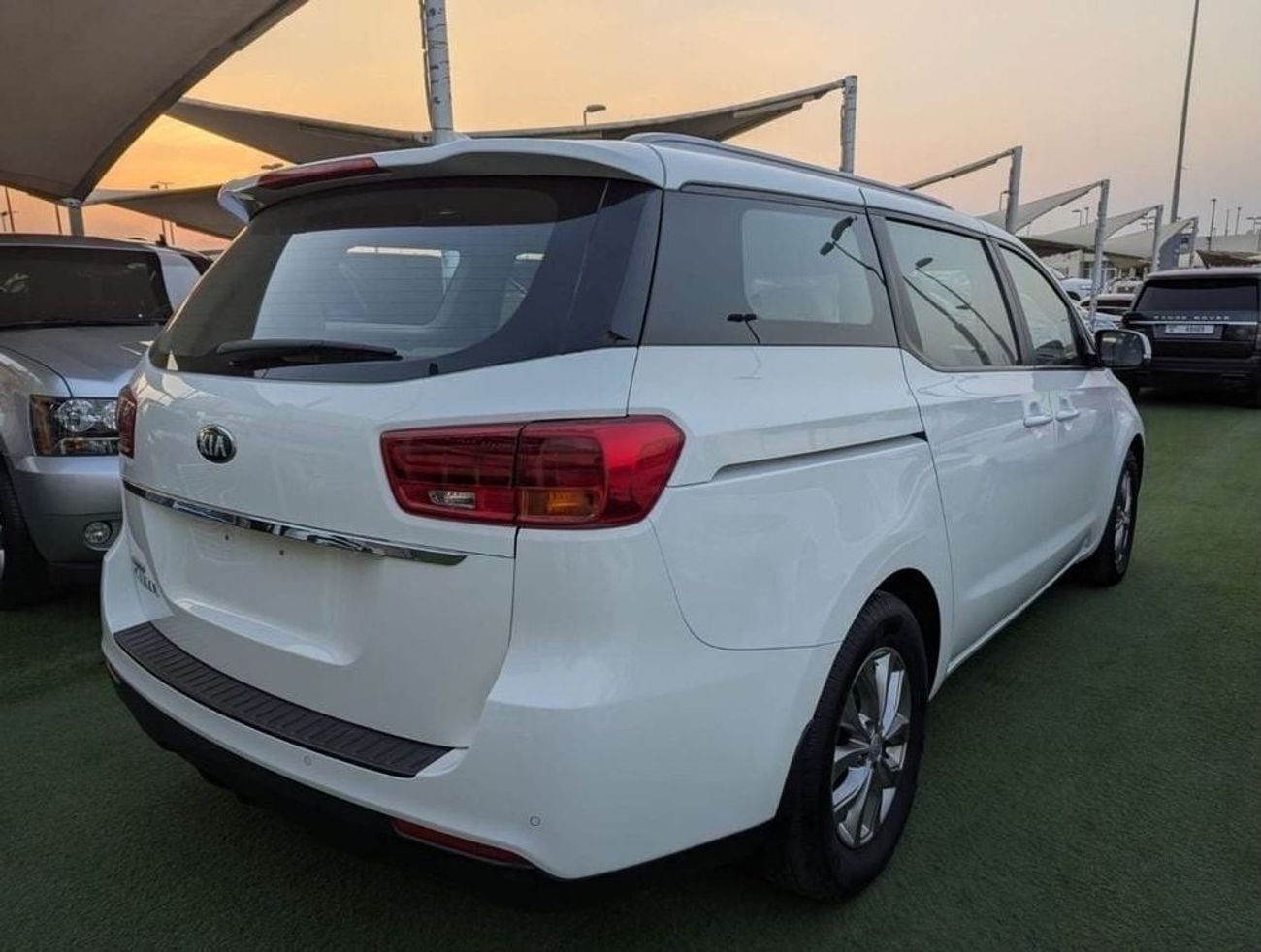 Used GDI EX 3.5L Kia carnival 2020 GCC v6 engine 3.5L clean car without accident without paint ...