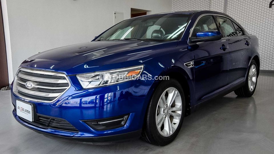 Used Ford Taurus SEL 2015 for sale in Dubai - 174269