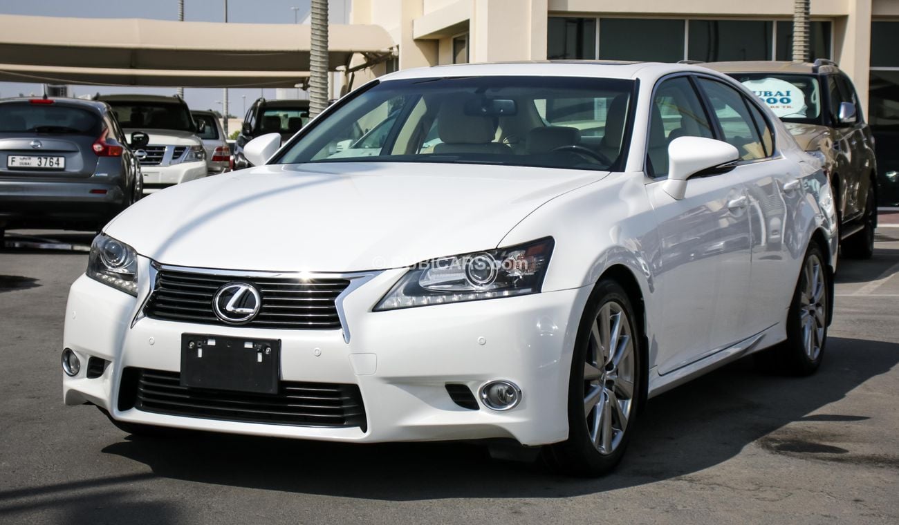 Used Lexus GS350 2013 for sale in Dubai - 191873