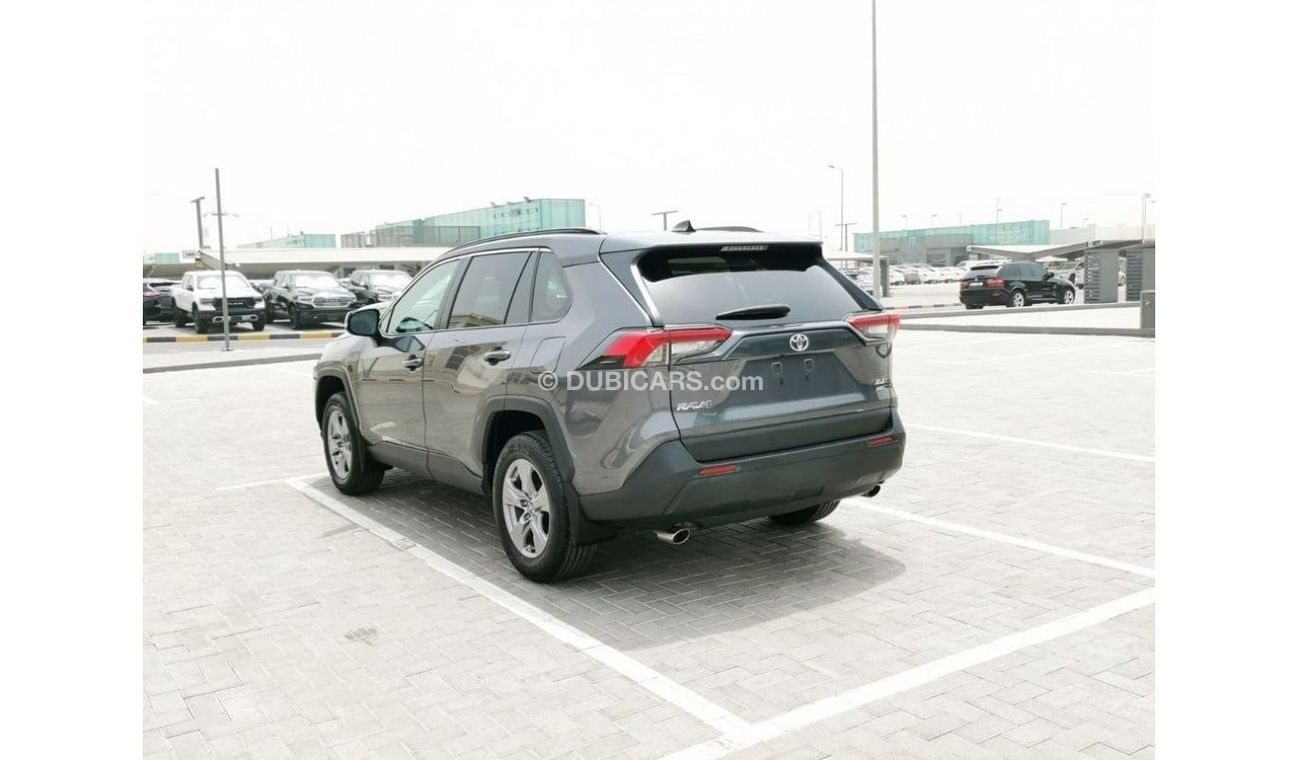 Used Toyota RAV4 XLE - 2022- Grey 2022 for sale in Sharjah - 637042