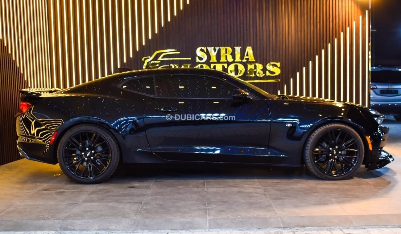 Used Chevrolet Camaro RS 2020 for sale in Dubai - 555292