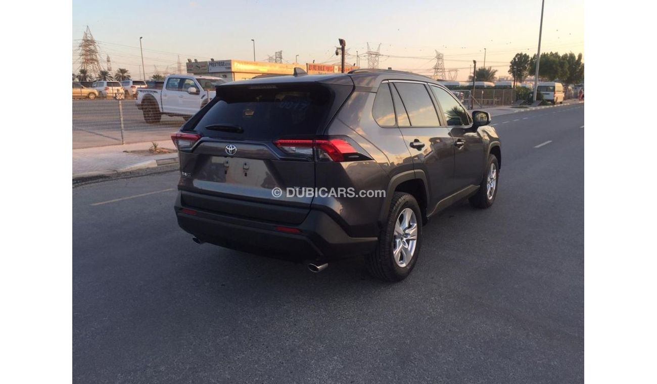 Used Toyota 4Runner TOYOTA RAV4 XLE 2020 for sale in Dubai - 382443