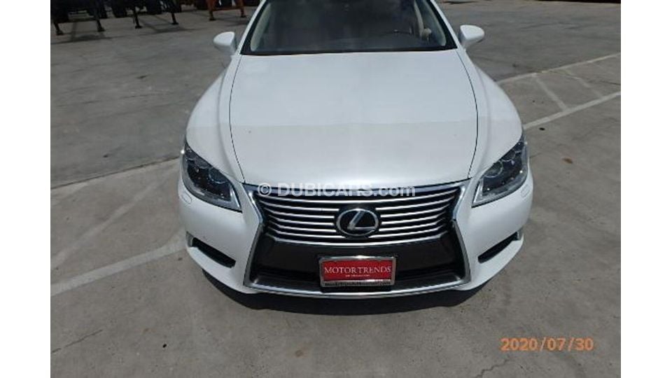 Used LEXUS LS460 L 2013 WHITE 2013 for sale in Dubai - 371932