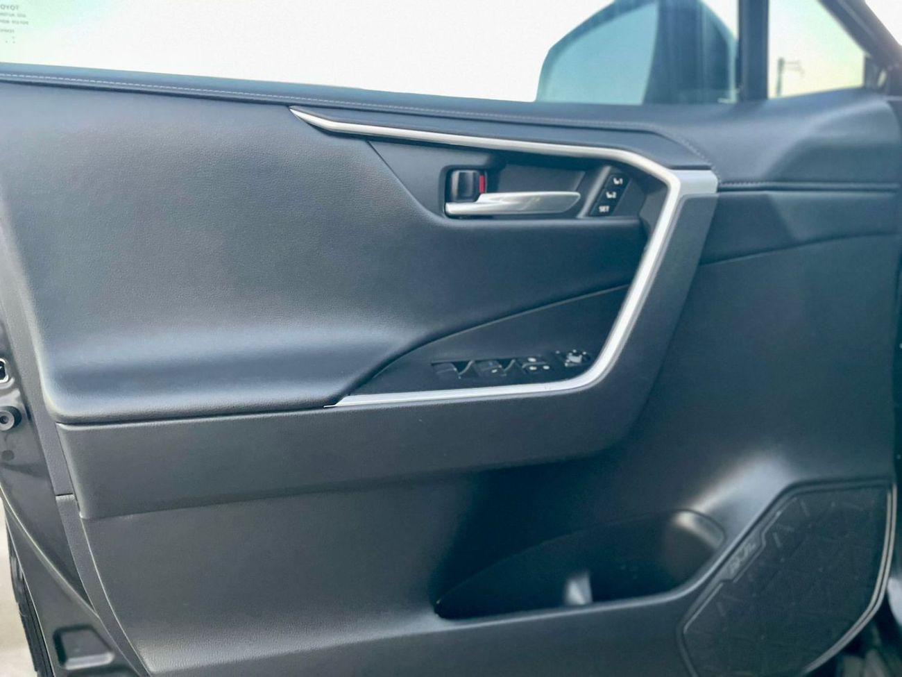 Used 2021 Toyota Rav4 Limited Edition Full Option+ 2.5L V4 With Radar & Sensor - Heat Cool Seats ...