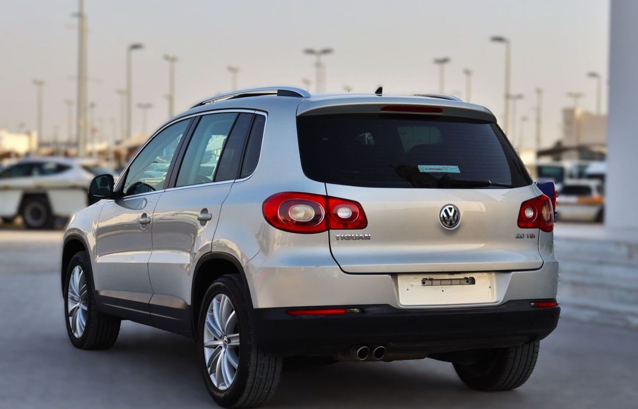 Used Volkswagen Tiguan 2010 2.0 GCC, in excellent condition 2010 for ...