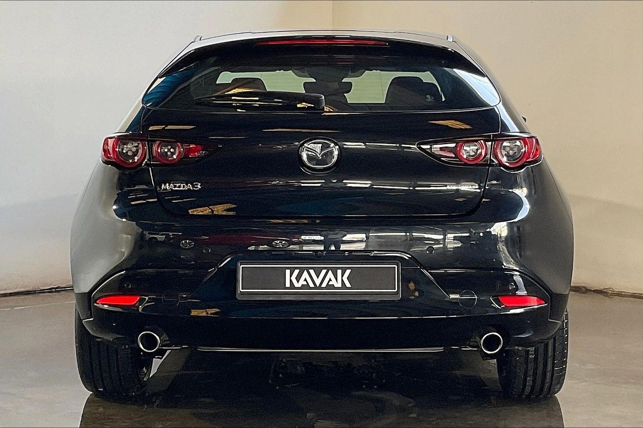 Used Mazda 3 Intense 2021 for sale in Dubai - 554642