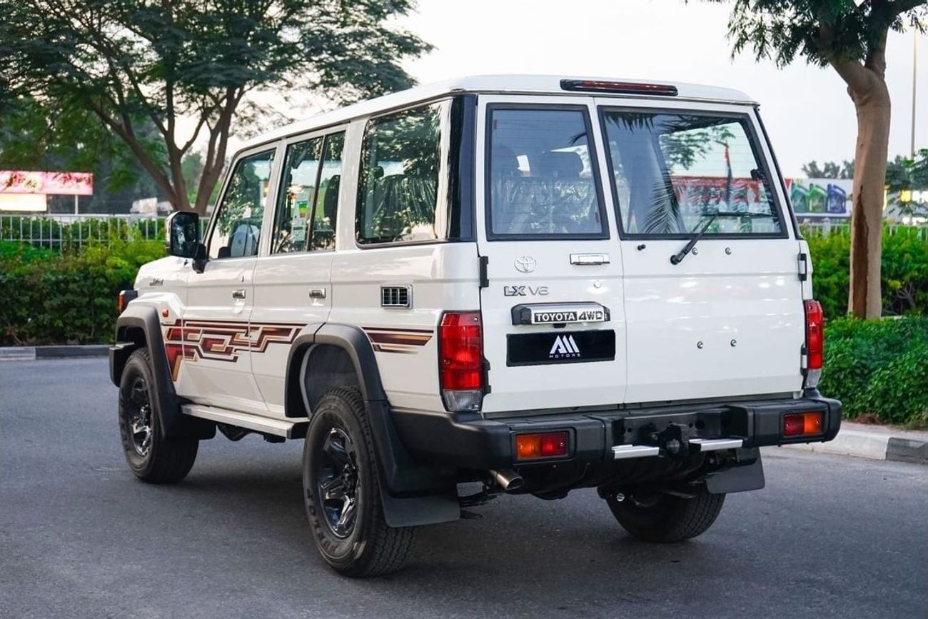 New Toyota Land Cruiser Hard Top LC76 | Hard Top (5 Doors) | 4.0 L | V6 | Petrol | M/T | High ...