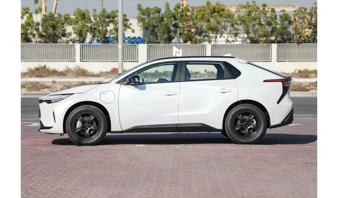 New 2024 TOYOTA BZ4X 615 MAX - WHITE inside GREY | Export Only 2024 for sale in Dubai - 796538