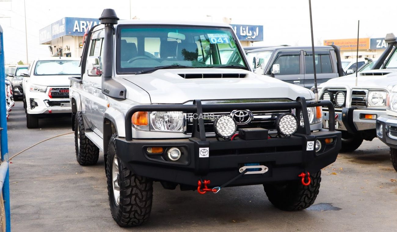 Used Toyota Land Cruiser Pick Up 4WD 2019 for sale in Dubai - 466890