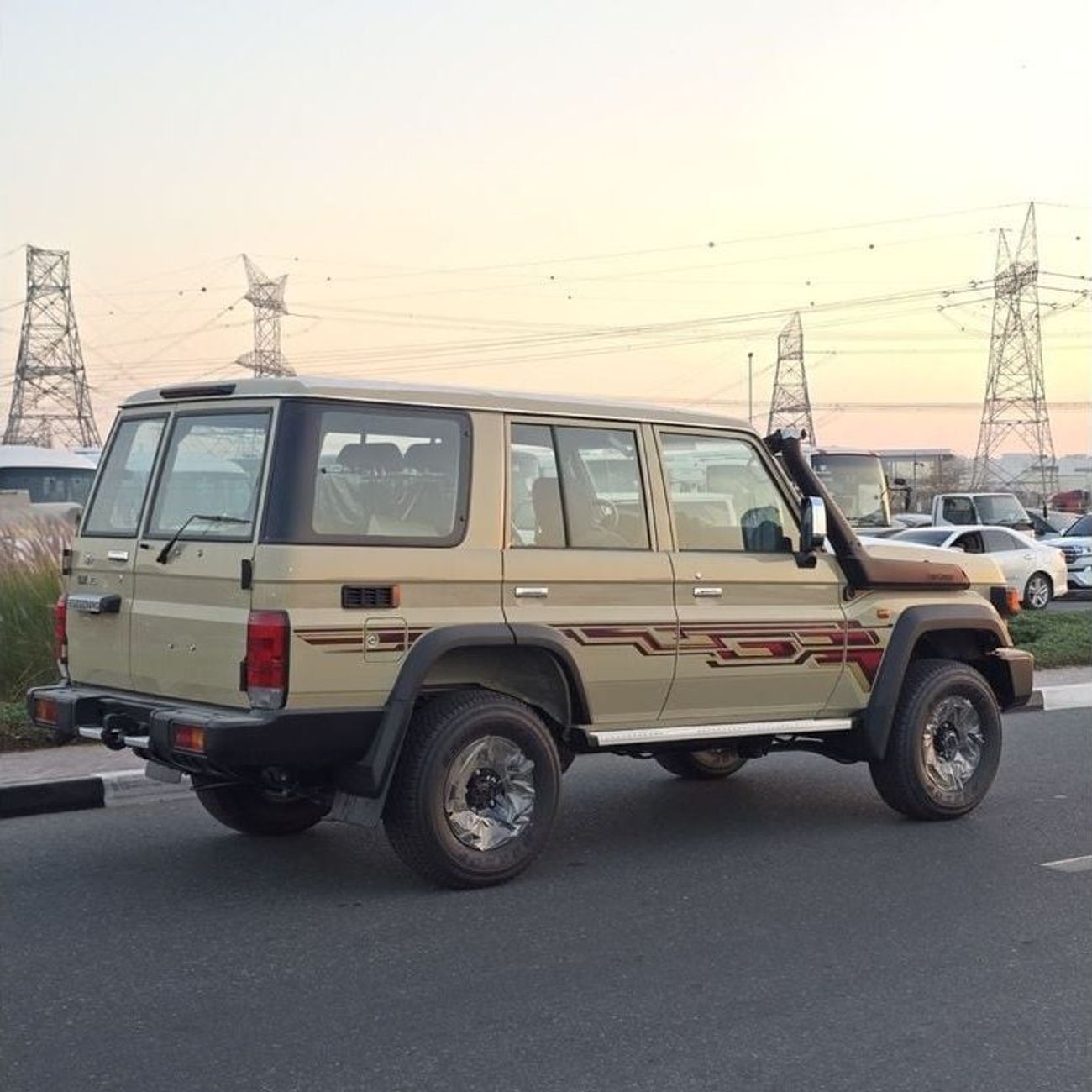 New Toyota Land Cruiser 70 2025 Toyota LC76 4.0L Mid Option 2025 for sale in Dubai - 825407