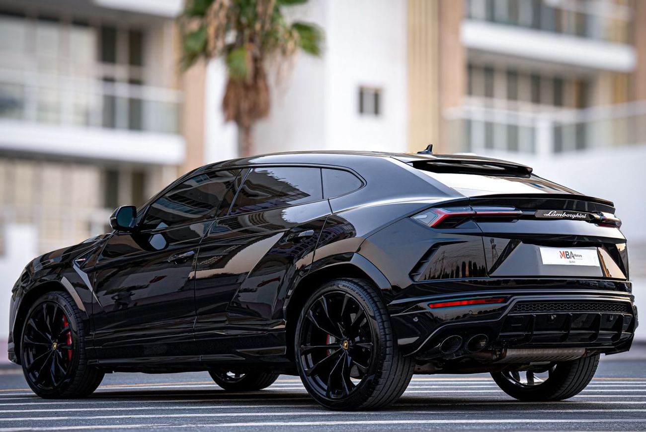 Used Lamborghini Urus STD 4.0T V8 2022 for sale in Dubai - 896051
