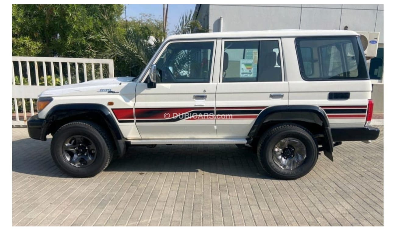New Toyota Land Cruiser Hard Top 2023 TOYOTA LAND CRUISER LC76 70TH 4.0L GASOLINA 2023 for sale ...