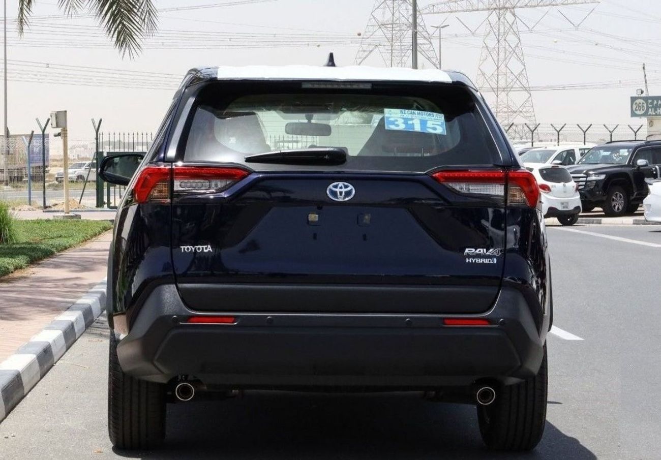 New Toyota RAV4 LE 2.5L HYBRID 4X4 2023 for sale in Dubai - 613367