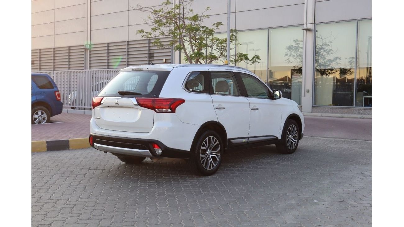 Used Mitsubishi Outlander GLS GCC 2016 for sale in Sharjah - 703200