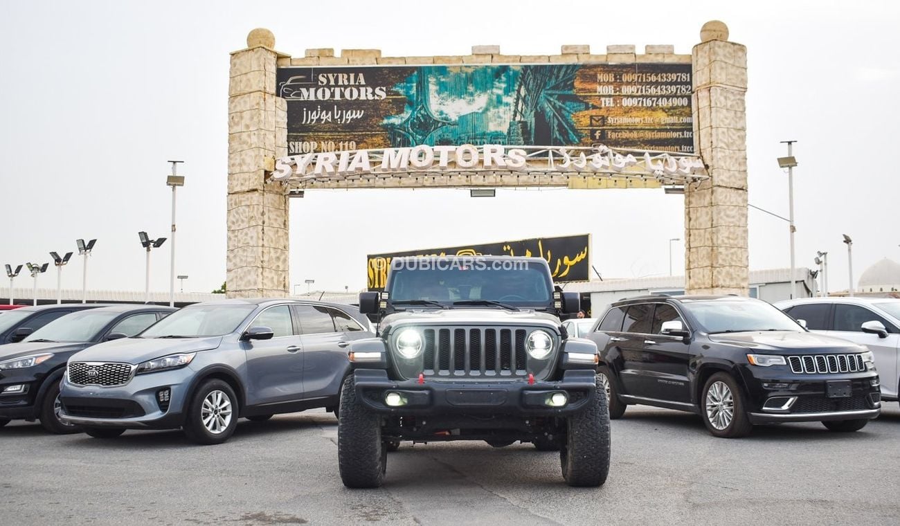 Used Jeep Wrangler 2020 for sale in Dubai - 645981