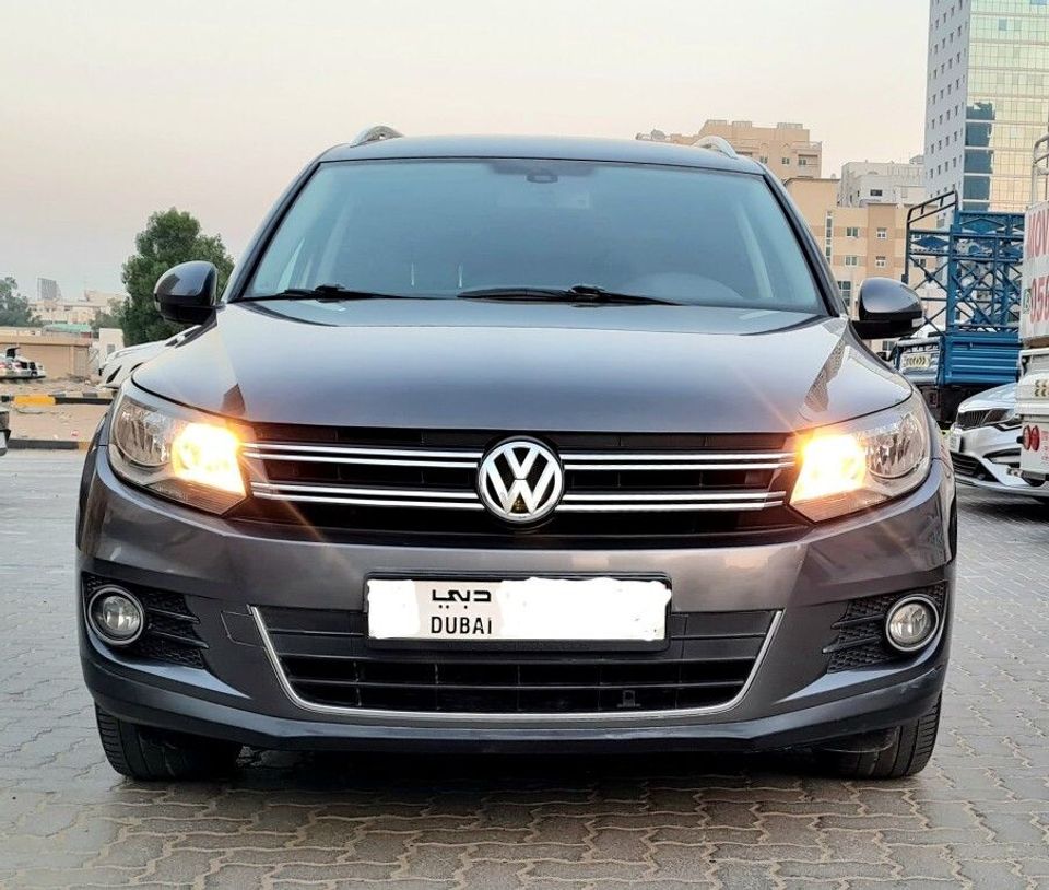 Used Volkswagen Tiguan 2016 1.4L Turbo 2016 for sale in Dubai - 775297