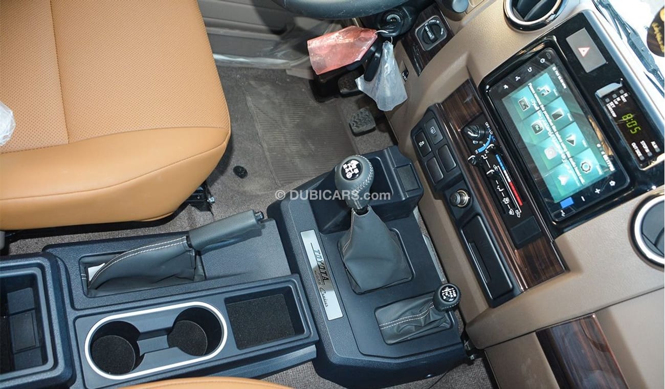 New Toyota Land Cruiser Hard Top 22YM LC71 70th anniversary Edition ...