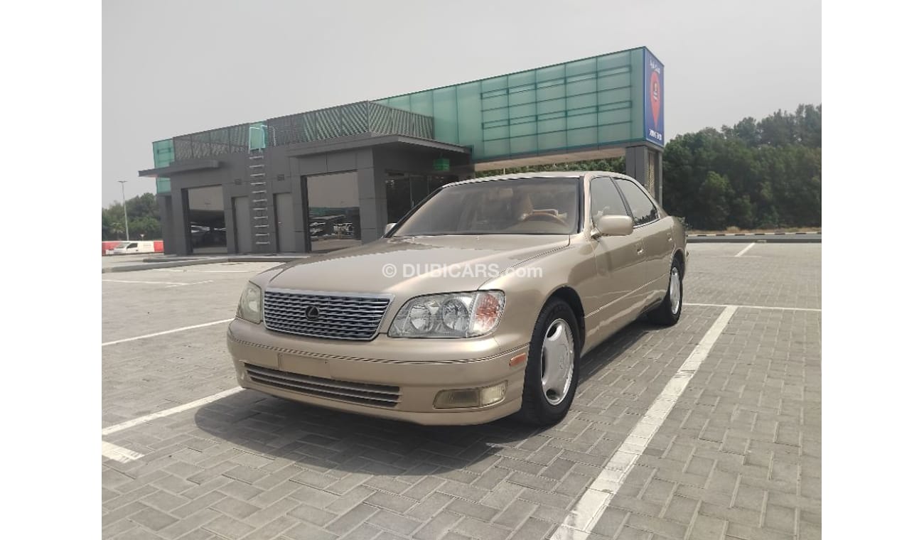Used Lexus LS 400 2000 2000 for sale in Sharjah - 639035