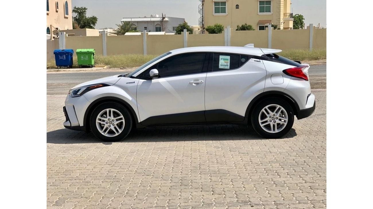 Used Toyota CHR GX Toyota C-HR Hybrid 2022 (1.8L) GCC Specs Full Option 2022 for sale in Dubai ...