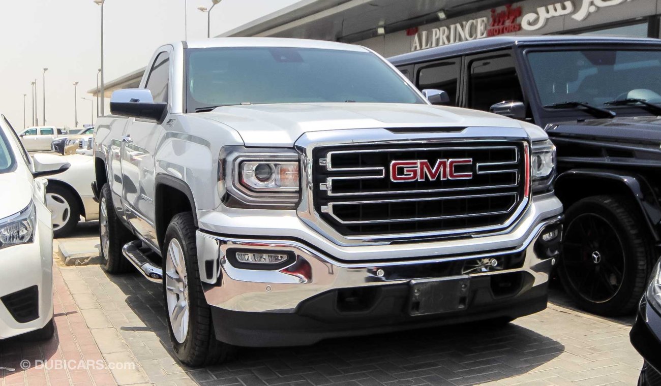 Used GMC Sierra Z71 2017 for sale in Abu Dhabi - 164689