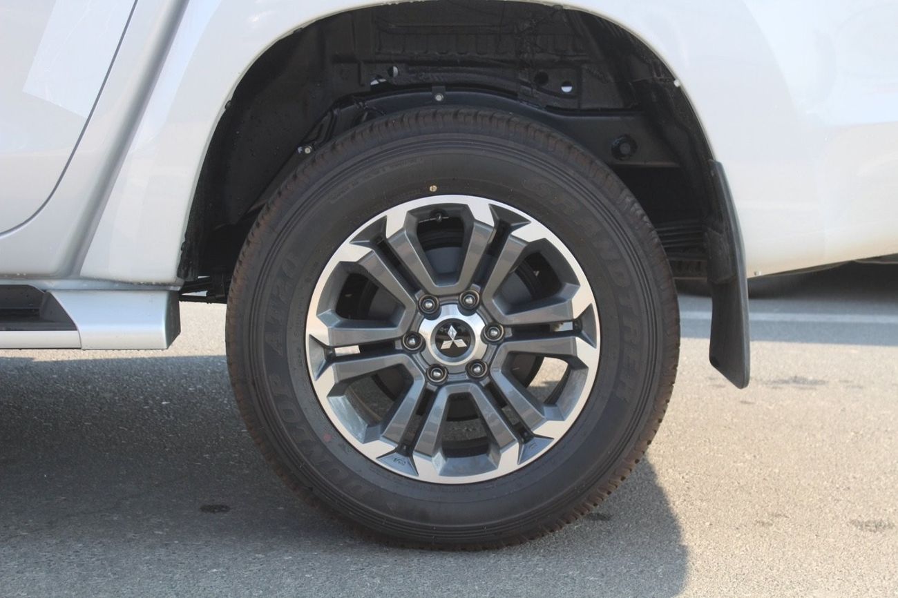 New Mitsubishi L200 L200 Sportier 2.2L Diesel 2023 Model Euro6 2023 for ...