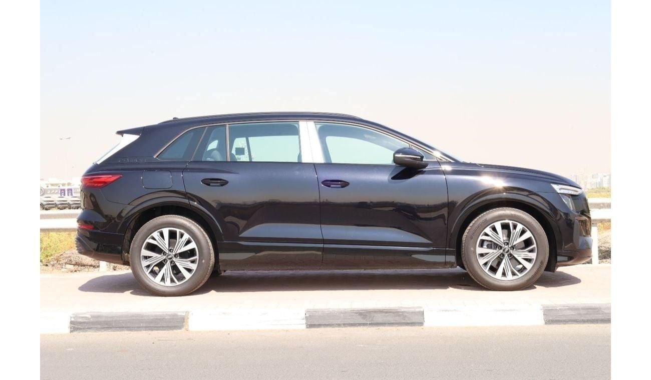 New Audi Q5 40 e-tron 560KM 2024 2024 for sale in Dubai - 795963