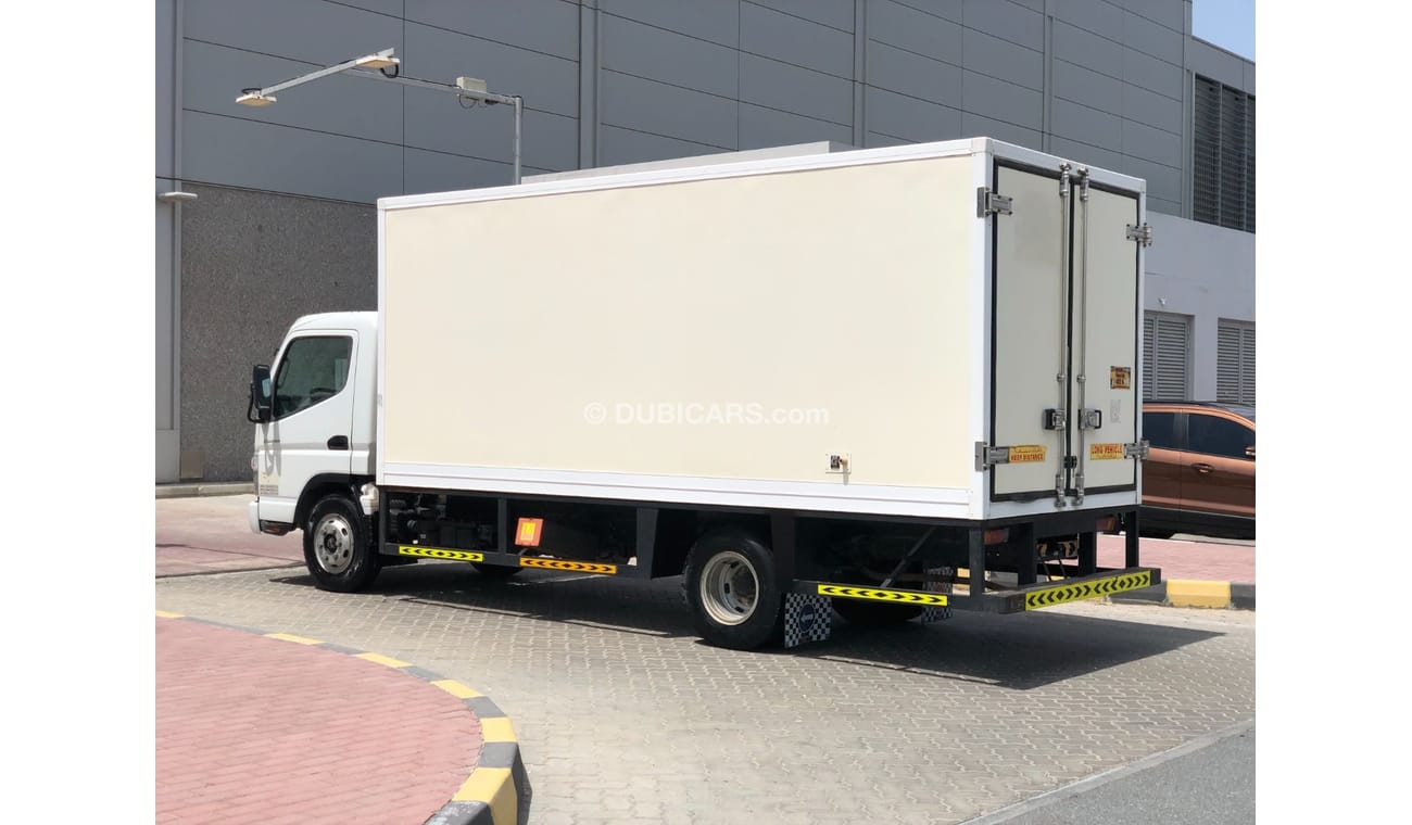 Used Mitsubishi Fuso Canter GCC BOX 2016 for sale in Sharjah - 607371