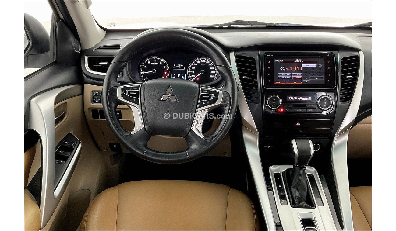 Used Mitsubishi Montero GLX 2017 for sale in Dubai - 638723
