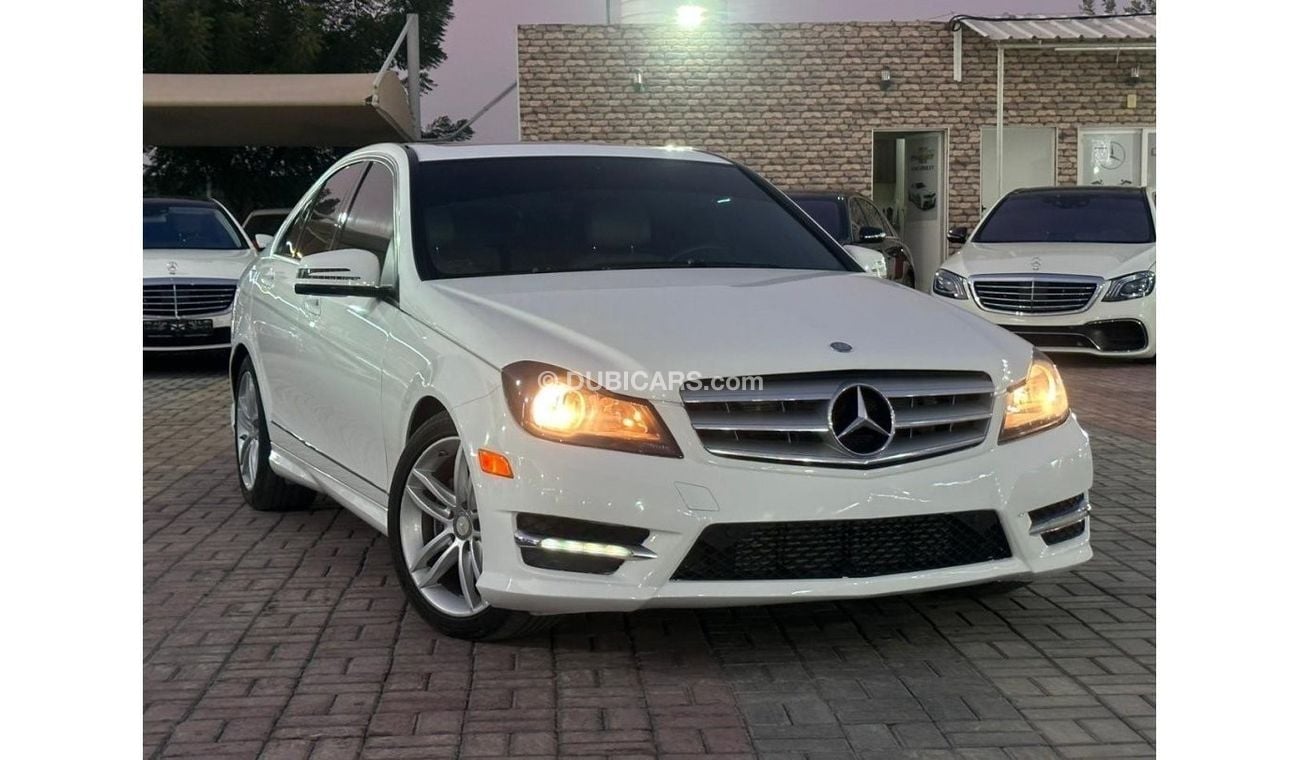 Used Mercedes-Benz C 250 Std 2013 for sale in Dubai - 677740