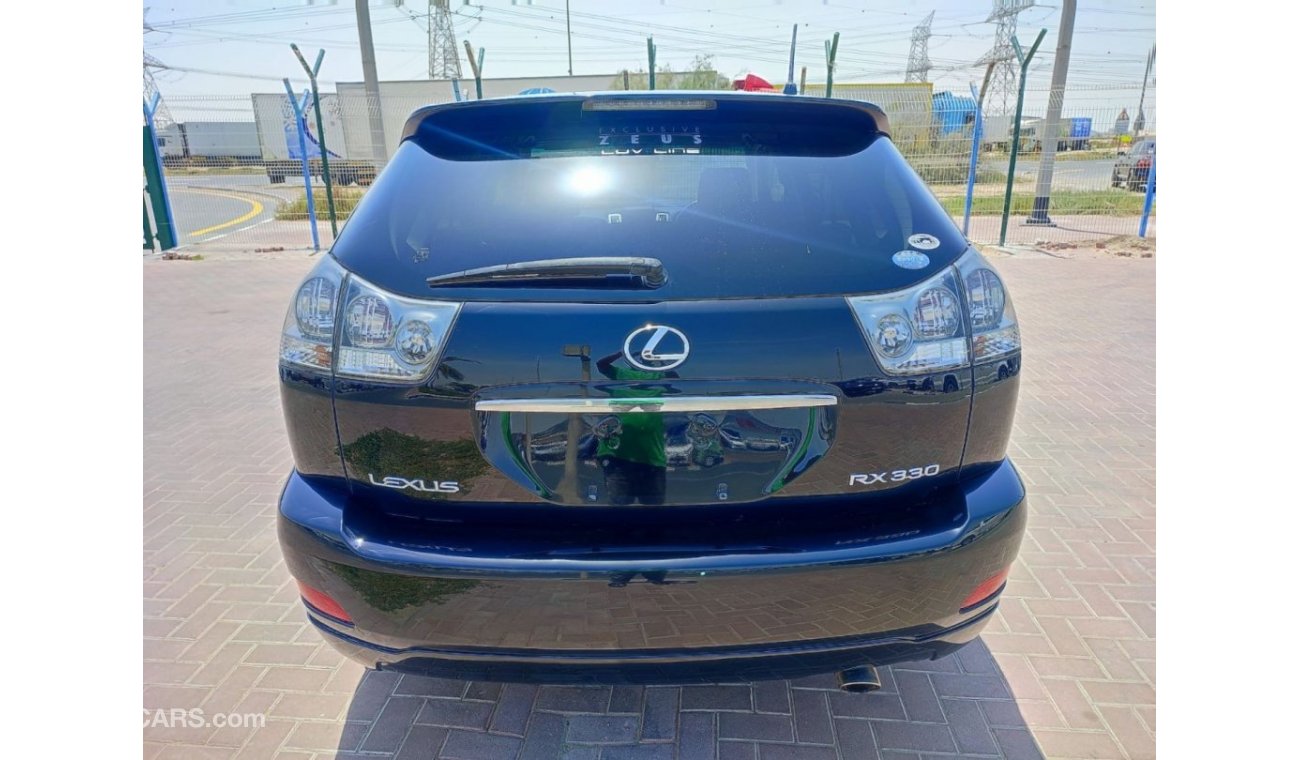 Used Toyota Harrier ACU30-0042884 2005 for sale in Dubai - 611074
