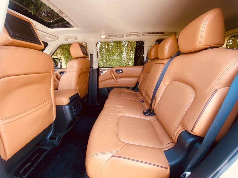 Used Nissan Patrol SE Platinum Good condition car GCC 2014 for sale in Dubai - 742417