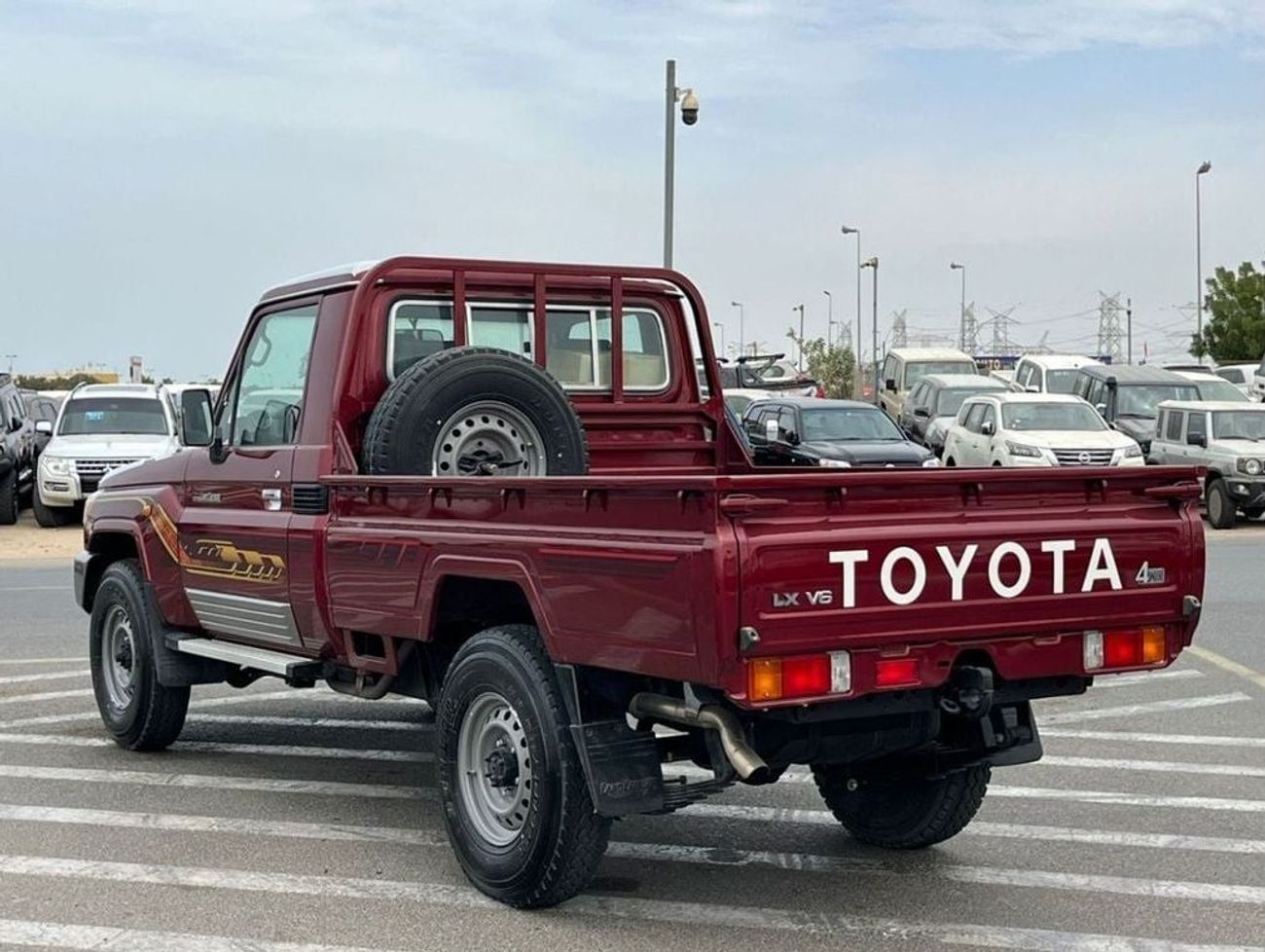 New Toyota Land Cruiser Pick Up TOYOTA LC79 SC 4.0L WINCH DIFFLOCK 2022 for sale in Dubai - 826698