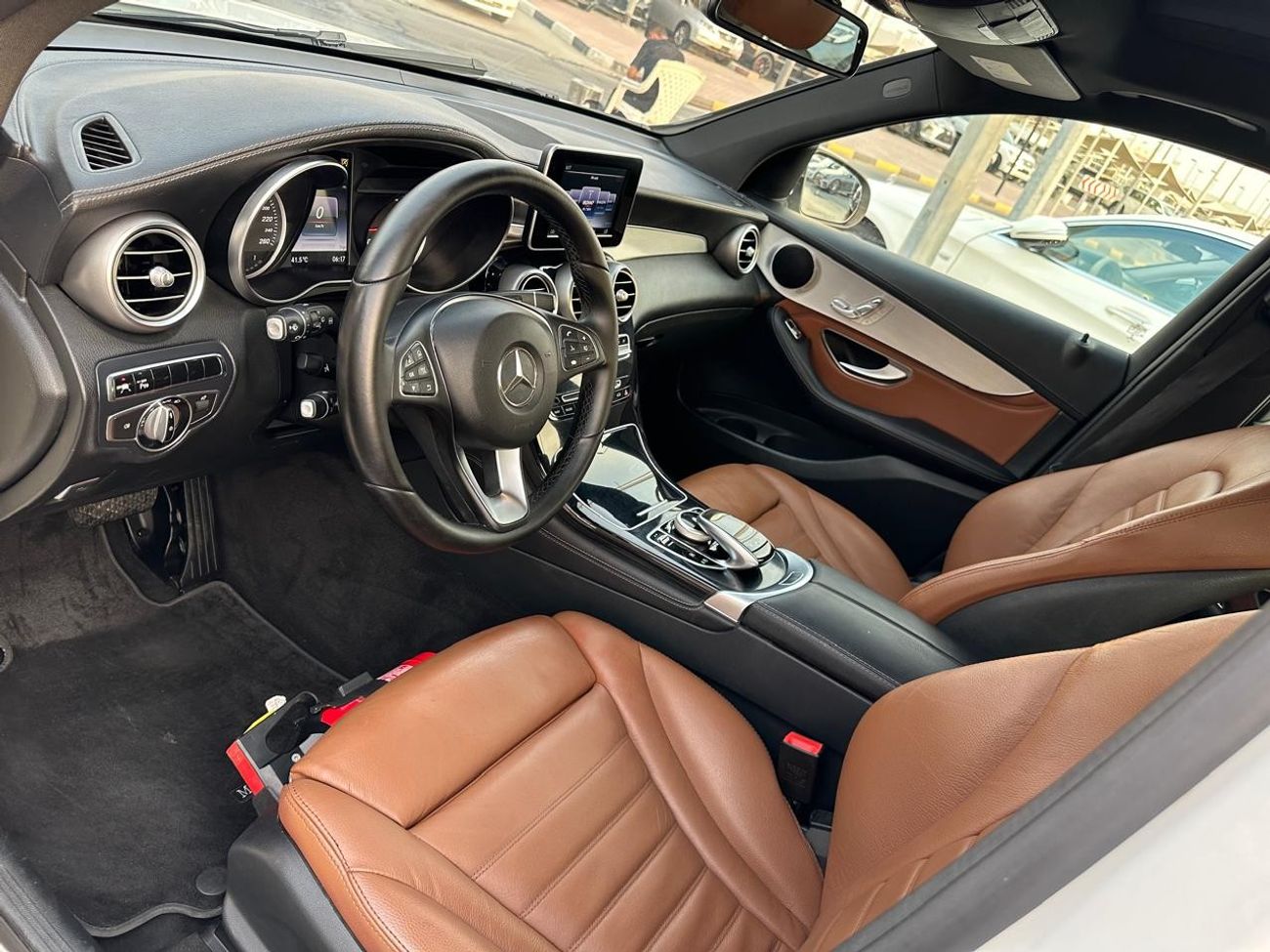 Used Mercedes-Benz GLC 250 AMG Mercedes GLC 250_GCC_2016_Excellent ...