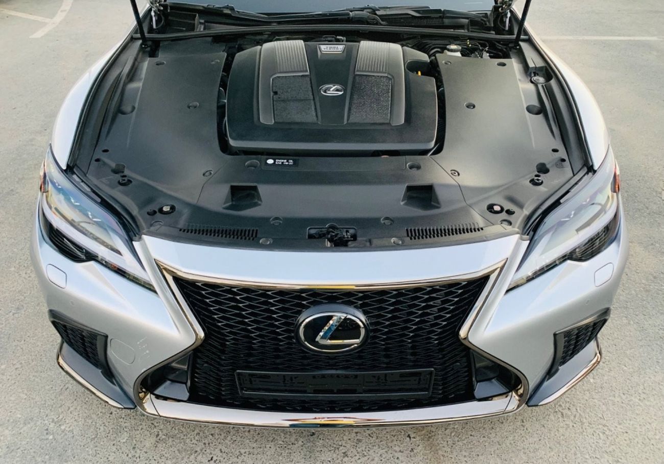 Used Lexus LS500 2022 for sale in Sharjah - 790750