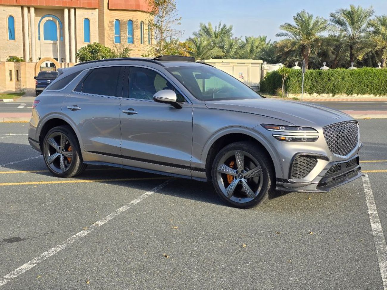 Used Genesis GV70 2022 Model GV70 Full option with Carbon kits 2022 for sale in Dubai - 714547