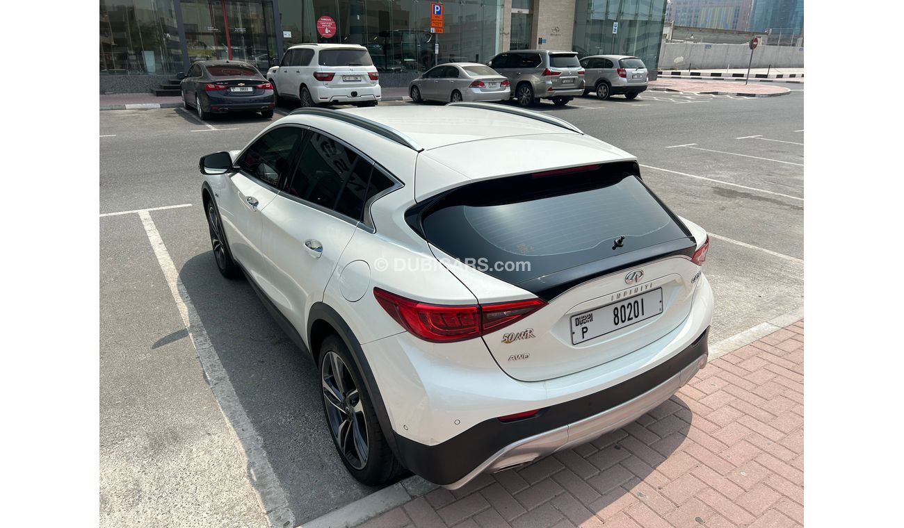 Used Infiniti QX30 2.0 Turbo 2018 for sale in Dubai - 658614